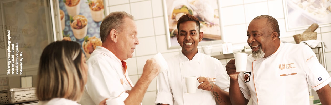 Fairkitchens_Happy Chefs working together_1260x401.jpg